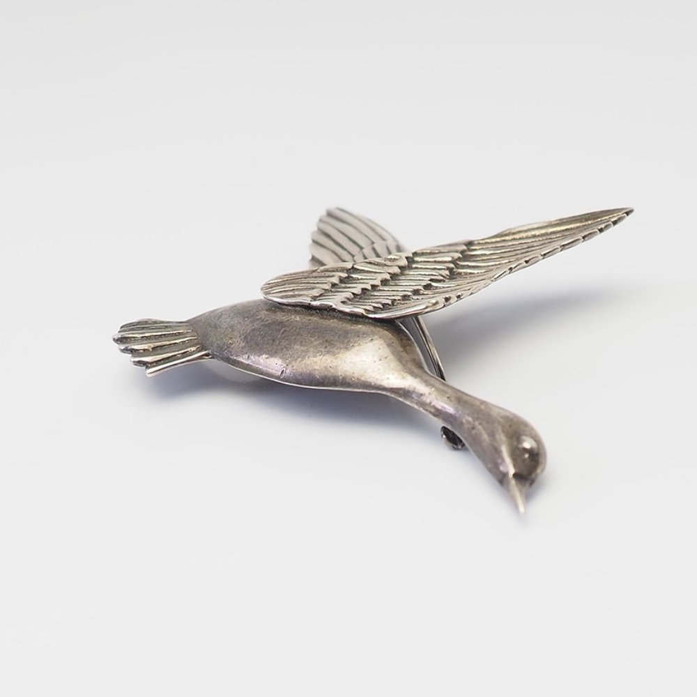 Large Flying Goose Bird Sterling Silver Vintage Pin B… - Gem